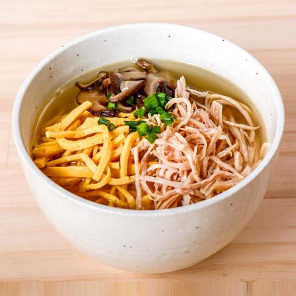 手軽に美味しく島の味を堪能できる