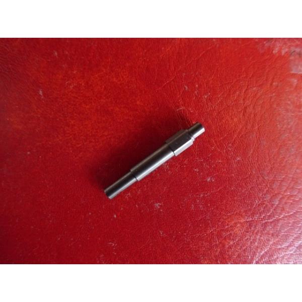 ■タミヤ適合キット■・XV-01・XV-01PRO・XV-01TC PRO・XV-01T（アステリオン）■商品説明■・メインシャフト・純正補修用部品■注：現物の色は黒です。-------------＊発送：ゆうパケット（追跡番号アリ、土日祝...