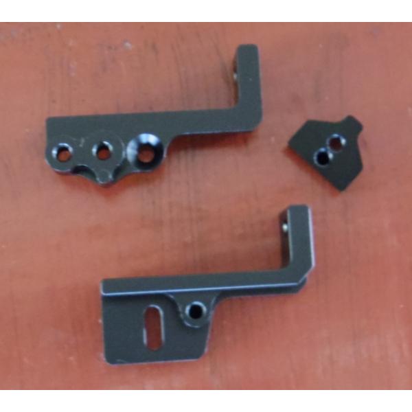 ■タミヤ適合キット■・TRF420X■商品説明■・バッテリーホルダーB、F、R（黒・各1）（アフターパーツ）---------------＊発送：ゆうパケット（追跡番号アリ、土日祝日配達アリ、ポスト投函）