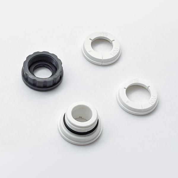 NaTiO Bolla(ナティオ ボーラ）専用の4種類のアダプターがセットになっています。【ご注意ください】NaTiO Bolla(ナティオ ボーラ）本体にはあらかじめ3種類のアダプターが同梱されています。ご家庭の水栓形状を確認し、同梱の水...