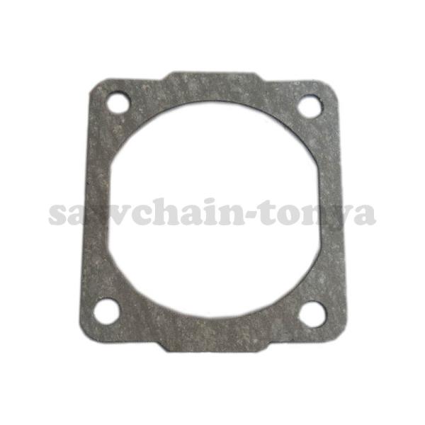 【当商品は当店のオリジナル品です。純正品ではありません。】適合チェーンソー：スチール 024 MS240 026 MS260 028互換型番：1118 029 2306生産国：中国チェーンソー用の互換部品です。形状を写真と比較確認の上、ご注...