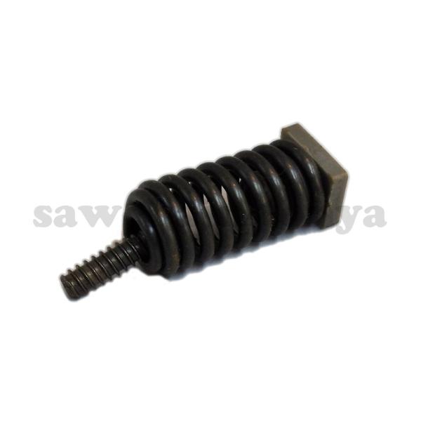 【当商品は当店のオリジナル品です。純正品ではありません。】適合チェーンソー：ハスクバーナ 340 345 346XP 350 351 353 357 359互換型番：5038541-01生産国：中国チェーンソー用の互換部品です。形状を写真と...