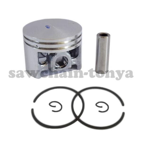 【当商品は当店のオリジナル品です。純正品ではありません。】適合チェーンソー：スチール 026 026 PRO MS260 互換型番：1121 020 1203生産国：中国チェーンソー用のピストン/リングセットです。ピストン径やサイズ、形状を...