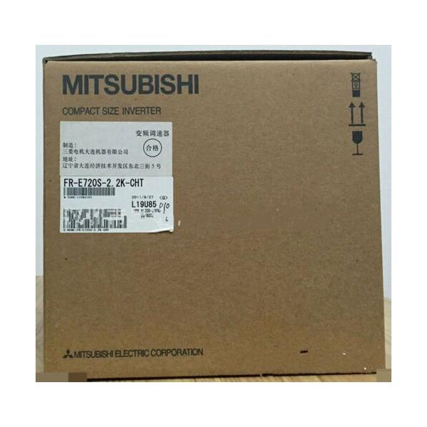 NEW LI ING1PCS  inverter E700 2.2KW 220V FR-E720S-2.2KT #D3New li ing1PCSインバーターE700 2.2KW 220V FR-E720S-2.2KT＃D3