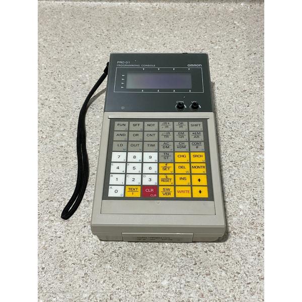 Omron CVM1PRO01Eオムロン CVM1PRO01E