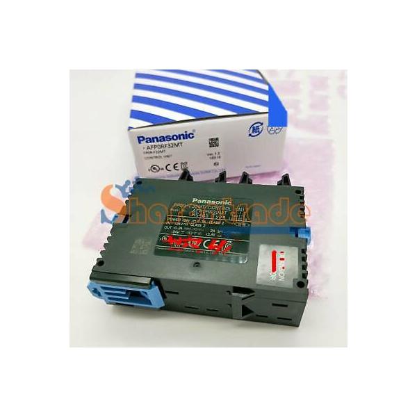 ONE NEW Panasonic PLC Unit AFP0RF32MT1つの新しいパナソニックPLCユニットAFP0RF32MT