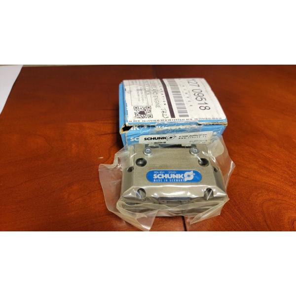 Schunk, Pneumatic Parallel Gripper, PGN+80/1 ,  P# 370101  NEW-OEM sealedSchunk、空気圧平行グリッパー、PGN+80/1、P＃370101 NEW-OEM SHE...