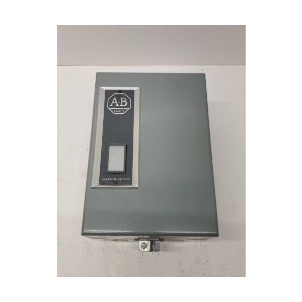 ALLEN BRADLEY 500L-BAD94 / 500LBAD94 30 Amp 4 Pole AC Lighting orALLEN BRADLEY 500L-BAD94 / 500LBAD94 30 アンペア 4 極 AC 照明または