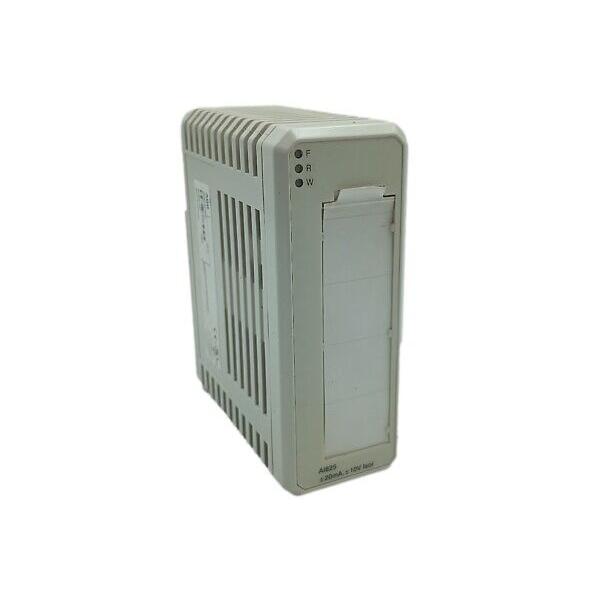 Modulo Entrada Analogica ABB AI825 3BSE036456R1 Aモデューロ エントラーダ アナロジカ ABB AI825 3BSE036456R1 A