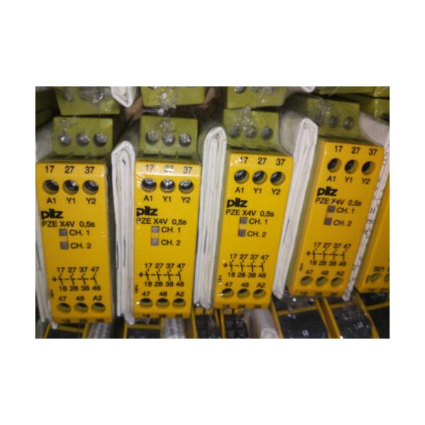 Fst 1PC New PILZ PZE X4V 0.5SFst 1PC 新しいピルツ PZE X4V 0.5S