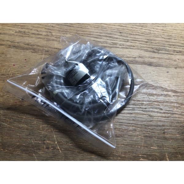 NEW ACCU-CODER 755A-06-S-2048-R-HV-1-S-10-N ENCODER新しいACCU-CODER 755A-06-S-2048-R-HV-1-S-10-Nエンコーダー