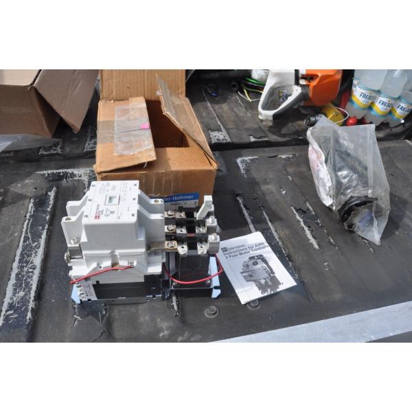 Cutler-Hammer A200M3CVC Starter Non Reversing 3P Open 110/120V Coil NEW 120VCOILCutler-Hammer A200M3CVCスターターNon Reversin...