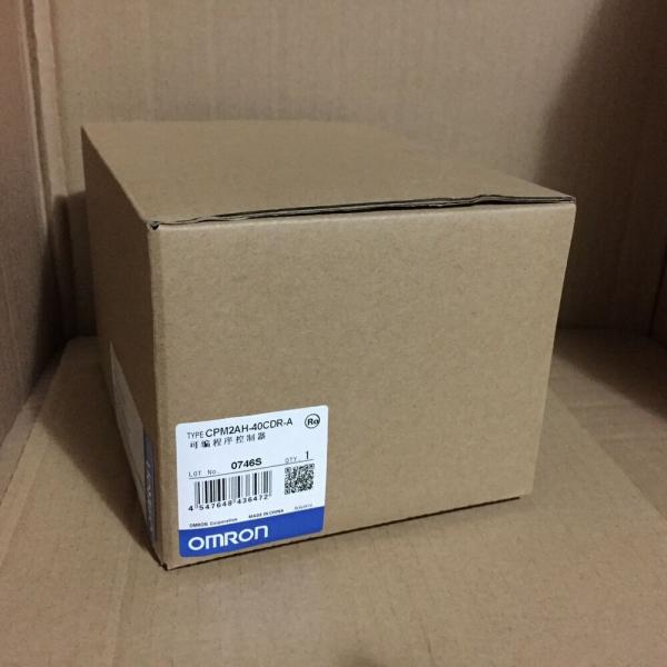 ORIGINAL OMRON PROGRAMABLE CONTROLLER CPM2A-40CDR-A *オリジナルのOmronプログラム可能なコントローラーCPM2A-40CDR-A *