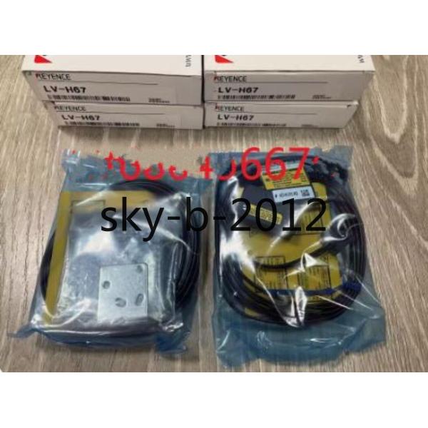 1 PCS KEYENCE Laser Sensor LVH671 個キーエンスレーザーセンサー LVH67