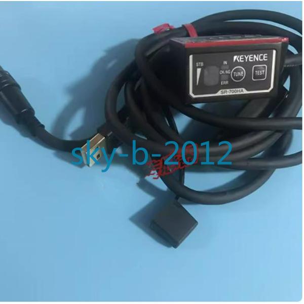 KEYENCE Fixed mount bar code reader SR-700HAキーエンス 固定式バーコードリーダー SR-700HA