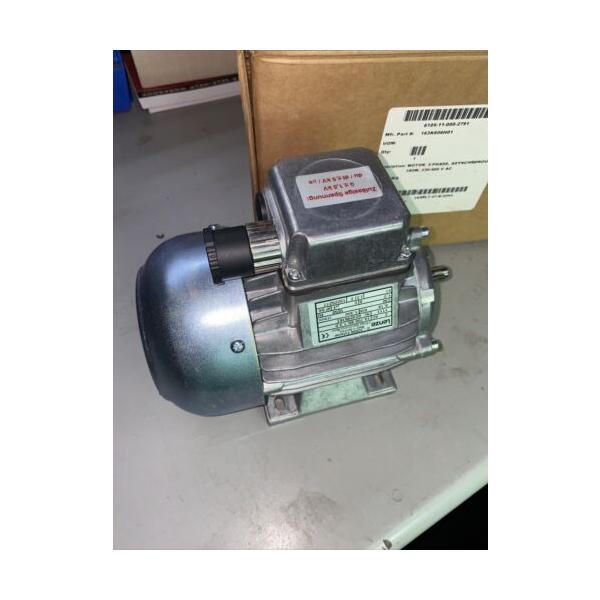 LENZE Electric Motor D-32699 3-phase Asynchronous Motor 13.750.65.1.3.0, New PO1Lenze Electric Motor D-32699 3位相非同期モーター1...