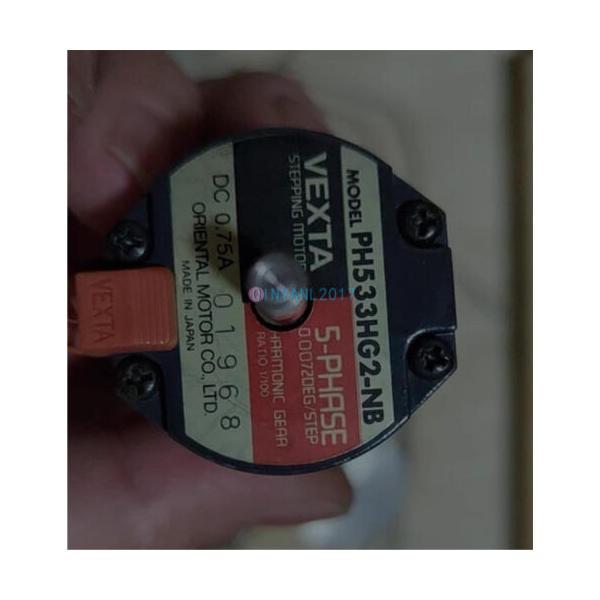 NEW 1PCS VEXTA PH533HG2-NB Servo motor新しい1PCS VEXTA PH533HG2-NBサーボモーター