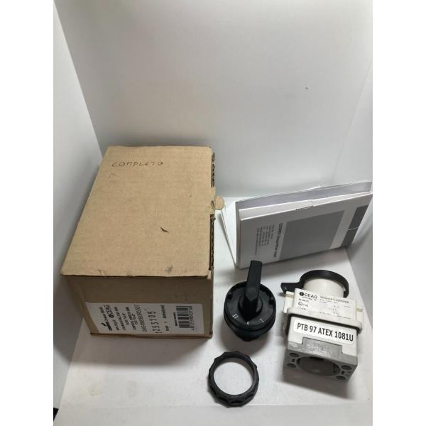 CROUSE-HINDS GHG4188190R5307 SELECTOR SWITCH 3 POSITION MAIN 2 NO NIBCrouse-Hinds GHG4188190R5307セレクタースイッチ3位置Main 2 NOペン先