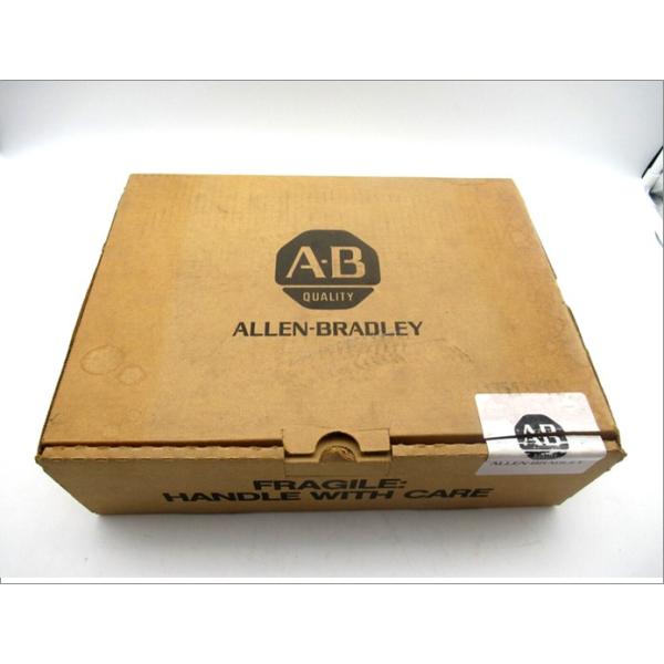Allen Bradley 1771-OBD Output Module 10-60VDC 8A *NEW*Allen Bradley 1771-OBD出力モジュール10-60VDC 8A *new *