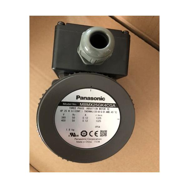 1PC New Panasonic M8MX25GK4CGA Three Phase Motor1PC 新パナソニック M8MX25GK4CGA 三相モーター