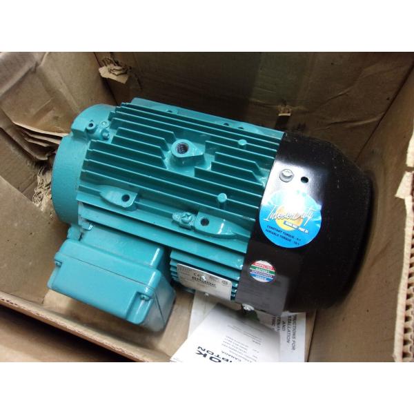 BROOK CROMPTON WA4M004-2C MOTOR, 4 HP, 3PHASE, 1800RPM, C FACE WITH FEET, 0865ABrook Crompton WA4M004-2Cモーター、4馬力、3Phase、...