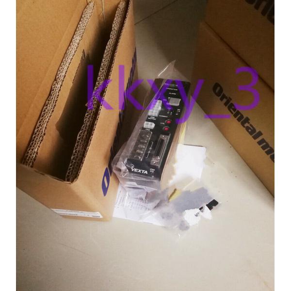 1 PCS VEXTA ASD24C-A drive1 個の VEXTA ASD24C-A ドライブ