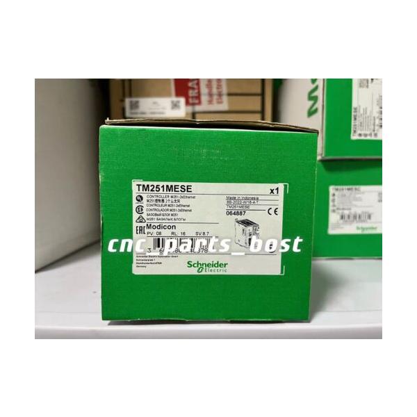 TM251MESE Controller module  ship today(in stock)TM251MESEコントローラーモジュール船（在庫）