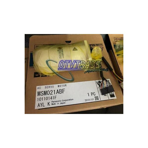 ONE New Panasonic AC Servo Motor MSM021ABF1つの新しいパナソニックACサーボモーターMSM021ABF