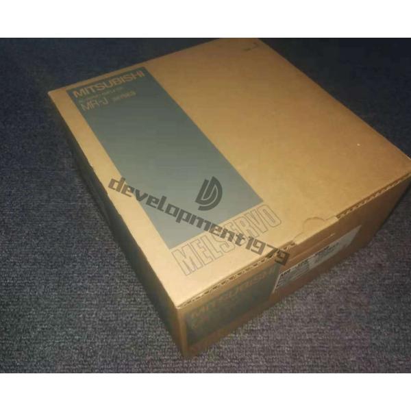Mitsubishi MRJ240CS100 Servo Drive MRJ240CS100三菱 MRJ240CS100 サーボドライブ MRJ240CS100