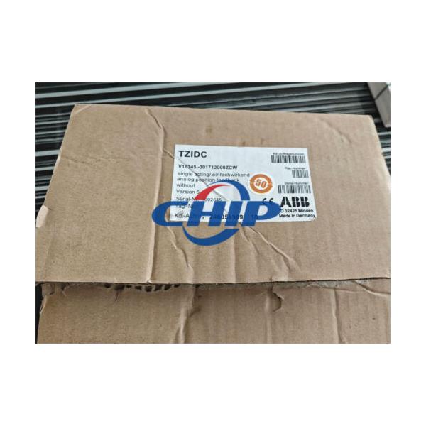 ABB V18345-301712000ZCW analog position feedback . in open box .ABB V18345-301712000ZCW アナログ位置フィードバック。開封済みの箱にあります。