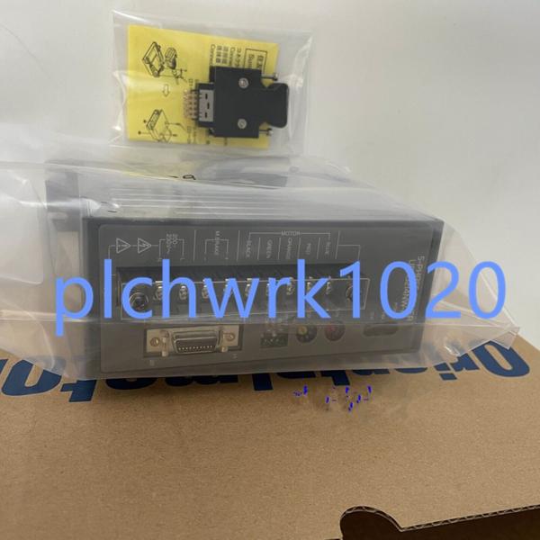 1 PCS  Oriental VEXTA drive UDK5128NW2-M1 PCS Oriental Vexta Drive UDK5128NW2-M