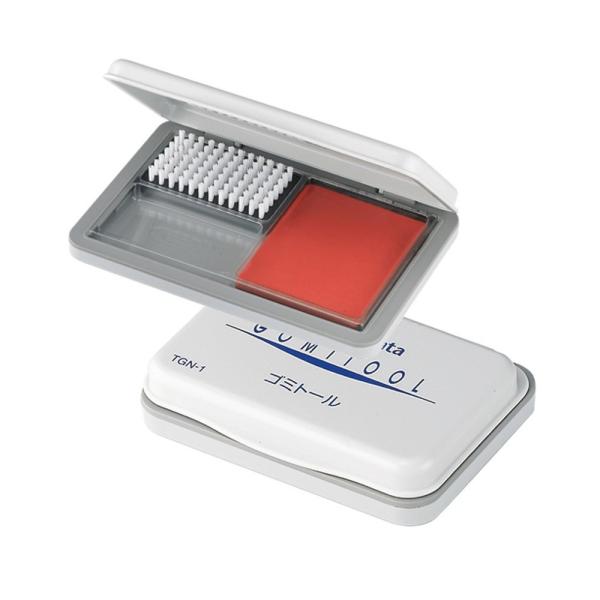 ★軟質ゴムとブラシで印面の汚れを落とします★小サイズ■メーカー：シャチハタ■品番：TGN-1■本体サイズ：W77×D55.9×H15.9mm■販売単位：1個