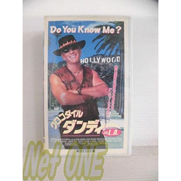クロコダイル・ダンディー in L.A.日本語吹替版 VHS: 商品のタイトル【中古品】(中古品)＝使用済み中古品です。画像の商品はサンプル画像です。実際に届く商品と異なりますのでご了承下さいませ。※中古品のため、商品のコンディション、ケー...