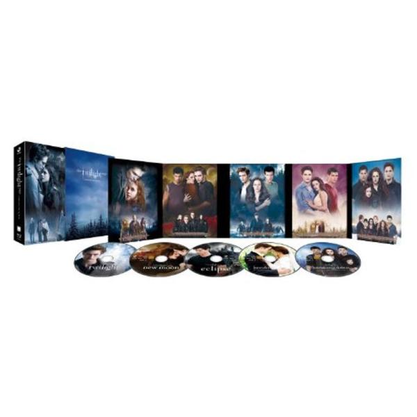 トワイライト・サーガ COMPLETE Blu-ray BOX: 商品のタイトル【中古品】(中古品)＝使用済み中古品です。画像の商品はサンプル画像です。実際に届く商品と異なりますのでご了承下さいませ。※中古品のため、商品のコンディション、ケ...