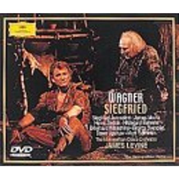 ジークフリート*楽劇 DVD: 商品のタイトル【中古品】(中古品)＝使用済み中古品です。画像の商品はサンプル画像です。実際に届く商品と異なりますのでご了承下さいませ。※中古品のため、商品のコンディション、ケース、説明書等の付属品の有無につい...