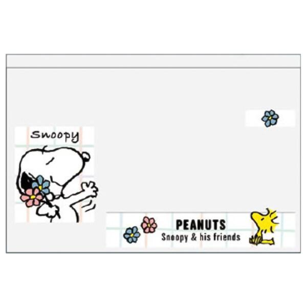 かわいい「スヌーピー」柄でドレスアップ♪マイナカードをキズや汚れから守る「クリアケース」です。顔写真もしっかりカバーする「顔隠し」タイプ。差し込むだけで簡単装着。両面とも、秘密にしたい部分を覆うようなデザイン。(※カードの内容を完全に覆うも...