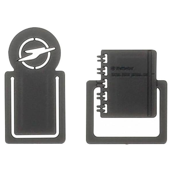 物語のワンシーンのようなモチーフの、ブックマーククリップが登場しました。予定管理やライフログに、機能と楽しさをプラスする新しいアクセサリーです。カラーバリエーションは、ロルバーンがモチーフのダークブルー(A)、ネコのくつろぐ姿が愛らしいブラ...