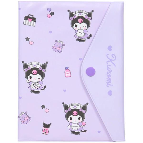 「クロミ」と、健康管理をもっとかわいく快適に♪A6サイズ対応の「お薬手帳&amp;診察券ケース」です。お薬手帳や母子手帳、診察券などをまとめて収納できます。カードポケットもたっぷり7枚分あって、診察券やマイナンバーカードも整理して入れられま...