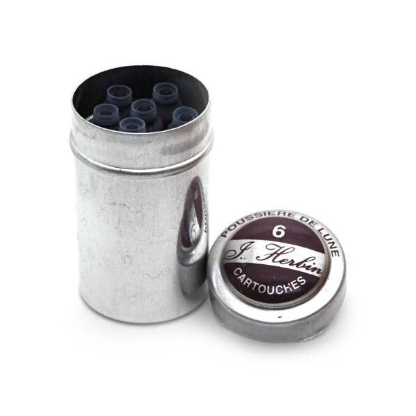 自然の美しい色をテーマに作られたエルバンのトラディッショナルインクをそのまま万年筆用のカートリッジとした商品です。30色のカラーバリエーションがあり、それぞれフランスならではのポエティックな色名がつけられています。エルバン カートリッジの豊...