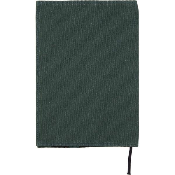 コシのある丈夫な「倉敷帆布」を使用!A5サイズの「ブックカバー」です。使い込む程に手になじむ帆布の風合いを楽しめます。横幅14.8×高さ21×厚み3cmまでのA5の本に対応しています。背幅に合わせて、折り返しを調節できます。普段使いや、本好...