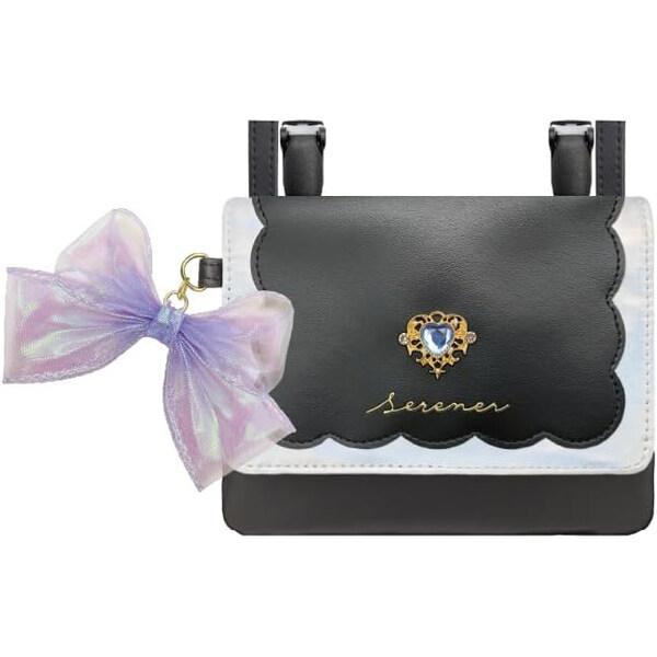 大きなオーロラリボンがかわいい♪きらきらハートパーツ付「ワイドポシェットポケット」です。フラップの縁には、動くたびにキラキラ楽しいオーロラ生地を使用。本体は、大人っぽい合皮素材です。ポケットのない服にクリップで装着。ショルダーひもを使えば、...