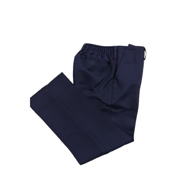 ポリエステル100％のソフトカシドスを使用。柔らかい生地なので体の動きにフィットしやすく動きやすい。少し濃いめの紺色裾加工をした商品となります。約5cm程度裾上げ済■素材：カシドス ■混率：ポリエステル100％ ■サイズ：120A 130A...