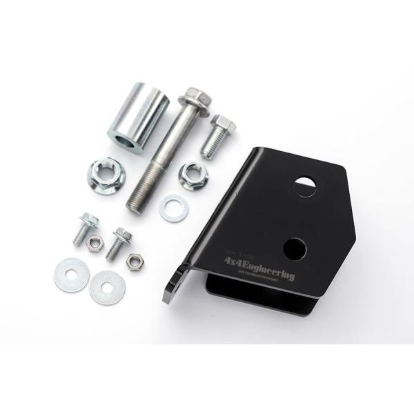 ■メーカー　4x4 Engineering / 4x4 エンジニアリング■品番　SJ-C06■自動車メーカー　SUZUKI/スズキ■車種　ジムニー■型式　JB23/33/43/64/74■仕様　スチール4.5mm、40mmアップ■商品説明※...