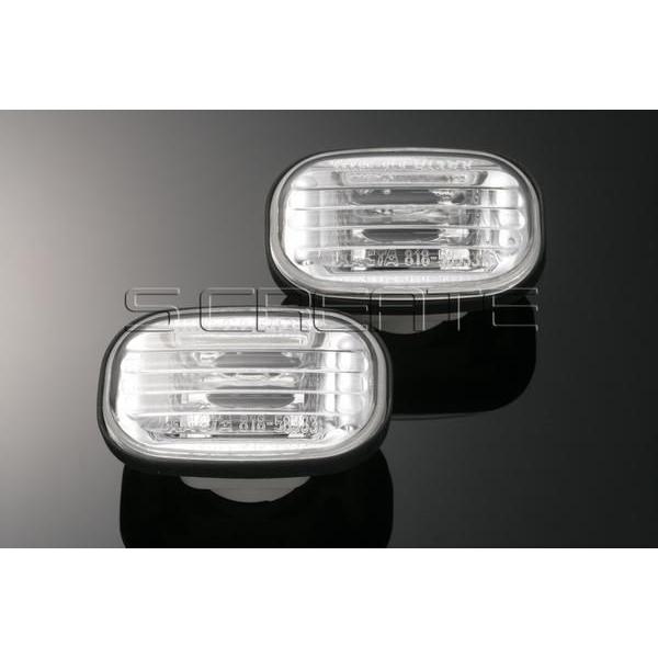 ○クリスタルサイドウインカー(左右セット・オレンジバルブ付き)○クリスタルサイドマーカーを装着する事により純正とは違うデザインでオシャレに！○別売のメッキバルブ(454円[税別])と同時購入すればサイドマーカーの送料のみで同梱発送可能です。...