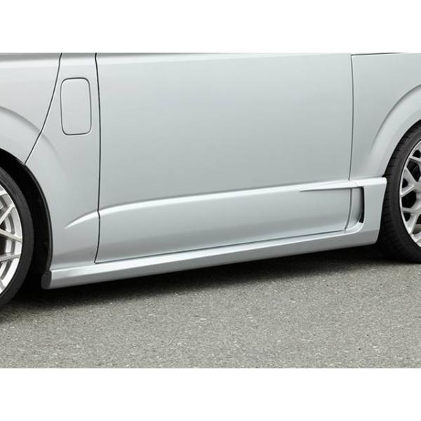 PROGRESS サイドステップ(5ドア用)ES　PROGRESSI　サイドステップ　FRP製 ■ハイエース/レジアスエースナローワイド共通全・メーカー品番：es-1004■ブランドESSEX■適合情報ハイエース/レジアスエースナローワイド...