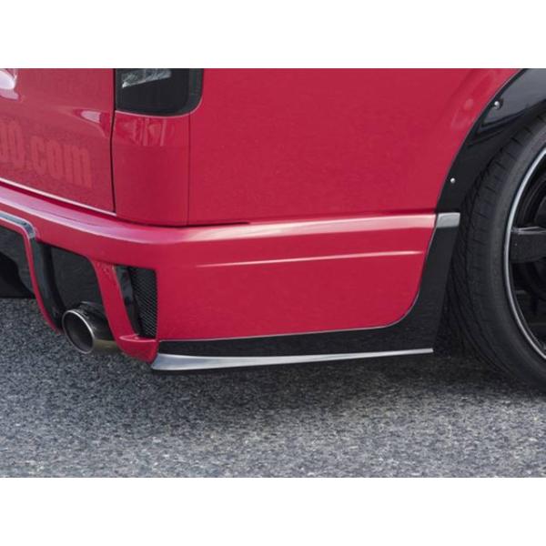 PROGRESSI リアバンパー用 リアバンパーフィンES　200系ハイエース　PROGRESS リアバンパーフィン・メーカー品番：es-1011■ブランドESSEX■適合車名ハイエース/レジアスエース2004年8月?未塗装FRP製品