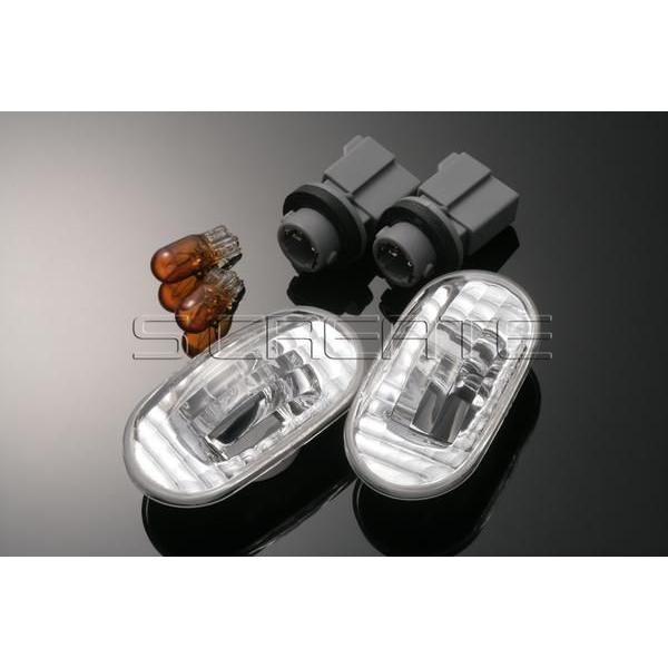 ○NEWクリスタルサイドマーカーを装着する事により純正とは違うデザインでオシャレに！○今回のNEWタイプはレンズとソケットが分割式ですのでオレンジバルブが切れてしまっても簡単に交換できます。 ○別売のメッキバルブ(454円[税別])と同時購...