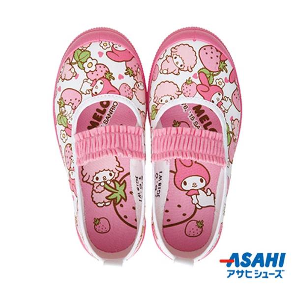 幼稚園や保育園などにオススメの可愛らしいキャラクター上履き☆大人気マイメロディの総柄がプリントされた上履きです。フリルのゴムバンドがとってもキュート！インソールは左右間違いを防ぐため、プリント柄が別々です。左右揃えるとイチゴが出来上がります...