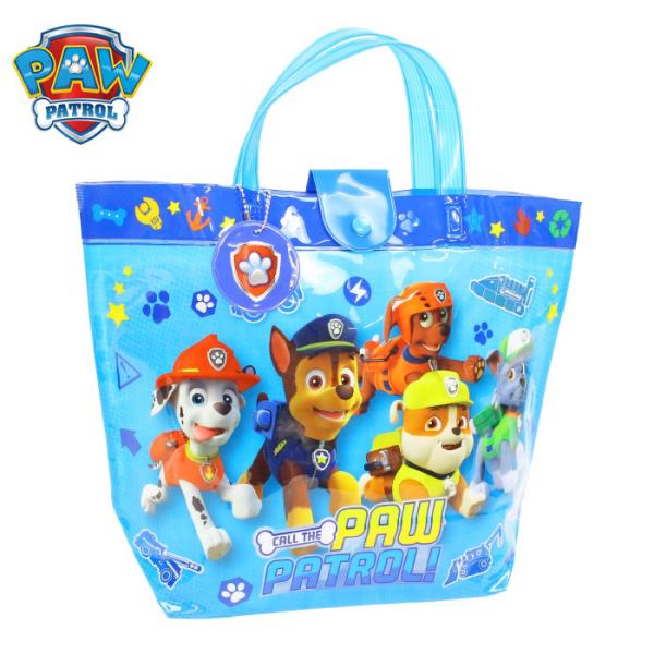 大人気の『パウ・パトロール -PAW PATROL-』から可愛いプールバッグ（ビーチバッグ）が登場!!海やプール、水遊び・・・夏のレジャーにオススメ☆・裏面に名前が書けるネームホルダー付き◎・荷物が飛び出さないフラップ付き◎【正規アプローバ...