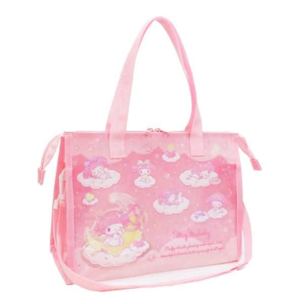 大人気!!『マイメロディ（My Melody）』のキュートなプールバッグ（ビーチバッグ）が登場!!海やプール、水遊び・・・夏のレジャーにオススメ☆透け感のあるデザインがかわいい、PVC製のマチアリバッグです！肩から掛けられるショルダーテープ...